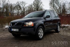 Черный Вольво ХС90 2004 в Елгава, объемом двигателя 2.40 л и пробегом 362 тыс. км за 3400 €, фото 4 на AUTOMOTO.COM.LV