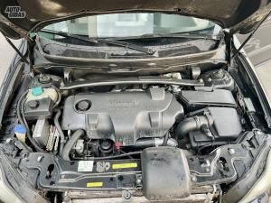 Black Volvo XC90 2004 in Vilnius, with an engine capacity of 2.40 L and mileage of 433 thousand km for 2900 €, photo 19 on AUTOMOTO.COM.LV