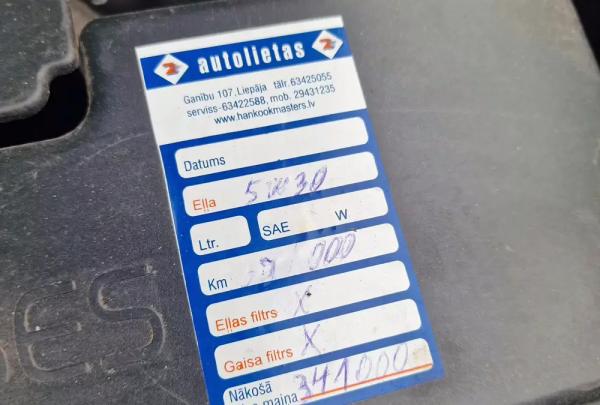 Melns Volvo XC90 2004 Grobiņa, ar dzinēja tilpumu 2.40 L un nobraukumu 334 tūkst. km par 3350 €, foto 10 vietnē AUTOMOTO.COM.LV