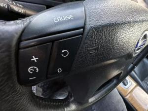 Black Volvo XC90 2004 in Riga, with an engine capacity of 2.40 L and mileage of 373 thousand km for 2990 €, photo 25 on AUTOMOTO.COM.LV