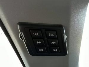Black Volvo XC90 2004 in Riga, with an engine capacity of 2.40 L and mileage of 373 thousand km for 2990 €, photo 26 on AUTOMOTO.COM.LV