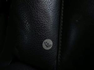 Black Volvo XC90 2004 in Riga, with an engine capacity of 2.40 L and mileage of 406 thousand km for 3690 €, photo 14 on AUTOMOTO.COM.LV
