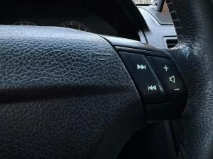 Black Volvo XC90 2004 in Riga, with an engine capacity of 2.40 L and mileage of 406 thousand km for 3690 €, photo 20 on AUTOMOTO.COM.LV
