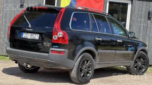 Melns Volvo XC90 2004 Rīga, ar dzinēja tilpumu 2.40 L un nobraukumu 0 tūkst. km par 1990 €, foto 5 vietnē AUTOMOTO.COM.LV