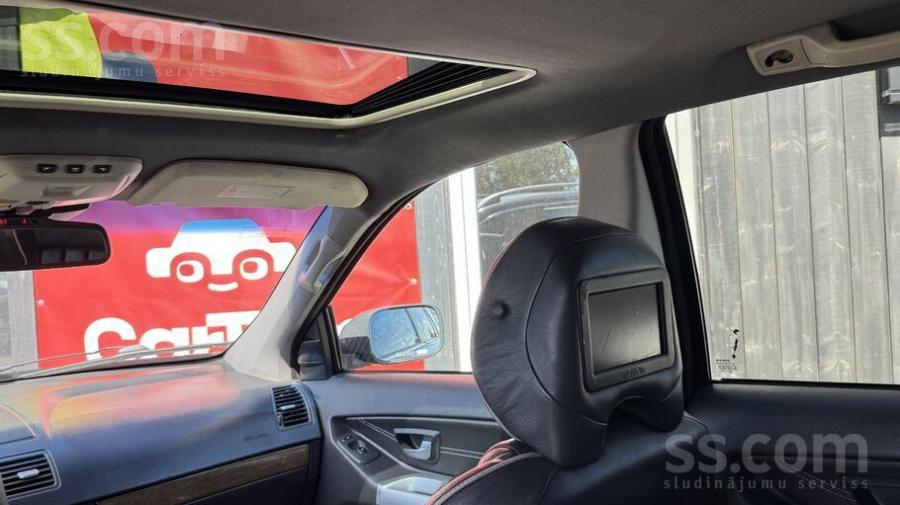 Melns Volvo XC90 2004 Rīga, ar dzinēja tilpumu 2.40 L un nobraukumu 0 tūkst. km par 1990 €, foto 12 vietnē AUTOMOTO.COM.LV