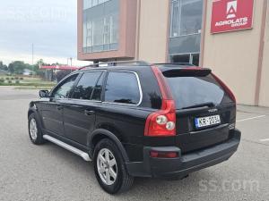 Черный Вольво ХС90 2004 в Елгава, объемом двигателя 2.40 л и пробегом 298 тыс. км за 3300 €, фото 3 на AUTOMOTO.COM.LV