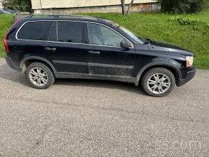 Melns Volvo XC90 2004 Rēzekne, ar dzinēja tilpumu 2.40 L un nobraukumu 445 tūkst. km par 1400 €, foto 6 vietnē AUTOMOTO.COM.LV