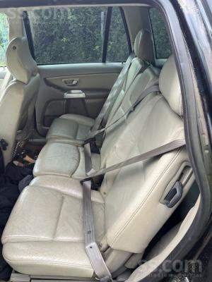 Melns Volvo XC90 2004 Rēzekne, ar dzinēja tilpumu 2.40 L un nobraukumu 445 tūkst. km par 1400 €, foto 9 vietnē AUTOMOTO.COM.LV