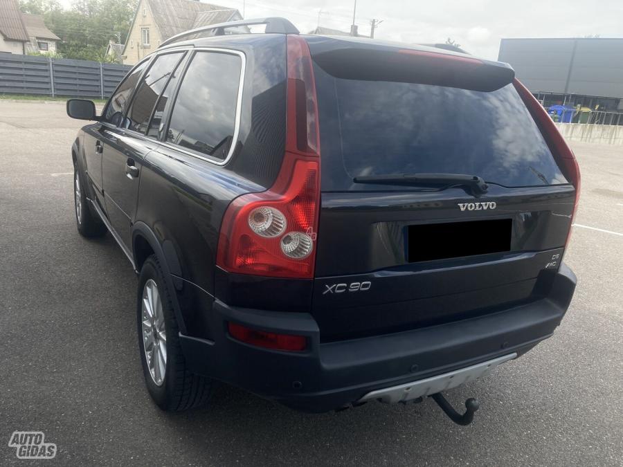Melns Volvo XC90 2004 Marijampole, ar dzinēja tilpumu 2.40 L un nobraukumu 280 tūkst. km par 3899 €, foto 7 vietnē AUTOMOTO.COM.LV