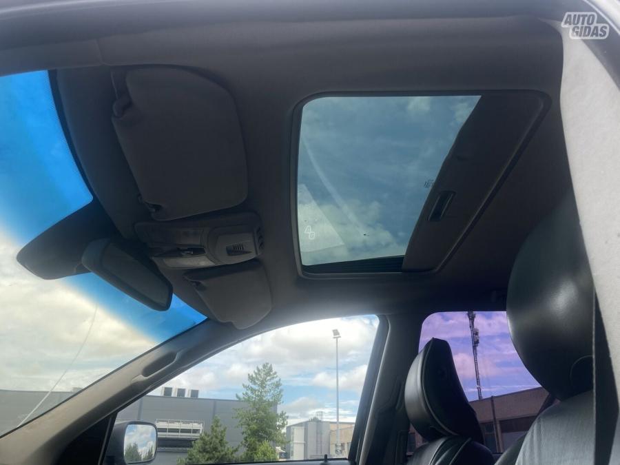 Melns Volvo XC90 2004 Marijampole, ar dzinēja tilpumu 2.40 L un nobraukumu 280 tūkst. km par 3899 €, foto 14 vietnē AUTOMOTO.COM.LV