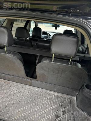 Black Volvo XC90 2004 in Jelgava, with an engine capacity of 2.40 L and mileage of 360 thousand km for 3100 €, photo 8 on AUTOMOTO.COM.LV