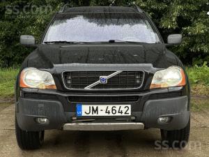 Melns Volvo XC90 2004 Rīga, ar dzinēja tilpumu 2.50 L un nobraukumu 434 tūkst. km par 3600 €, foto 28 vietnē AUTOMOTO.COM.LV