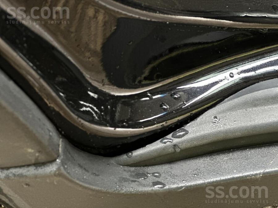 Melns Volvo XC90 2004 Rīga, ar dzinēja tilpumu 2.50 L un nobraukumu 434 tūkst. km par 3600 €, foto 32 vietnē AUTOMOTO.COM.LV