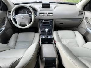 Melns Volvo XC90 2004 Rīga, ar dzinēja tilpumu 2.50 L un nobraukumu 434 tūkst. km par 3600 €, foto 15 vietnē AUTOMOTO.COM.LV