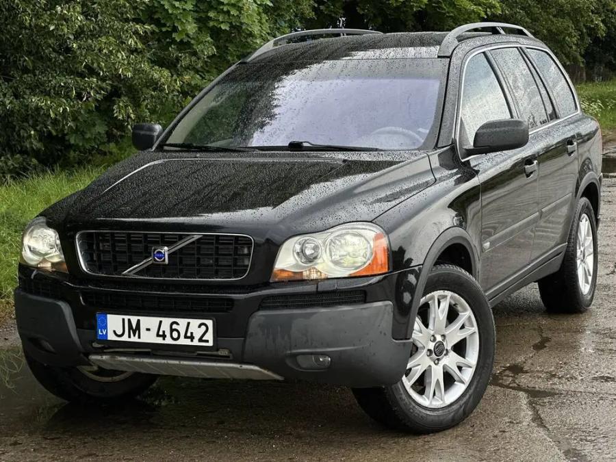 Melns Volvo XC90 2004 Rīga, ar dzinēja tilpumu 2.50 L un nobraukumu 434 tūkst. km par 3600 €, foto 26 vietnē AUTOMOTO.COM.LV