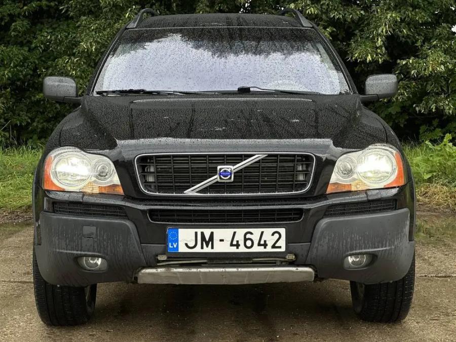 Melns Volvo XC90 2004 Rīga, ar dzinēja tilpumu 2.50 L un nobraukumu 434 tūkst. km par 3600 €, foto 28 vietnē AUTOMOTO.COM.LV