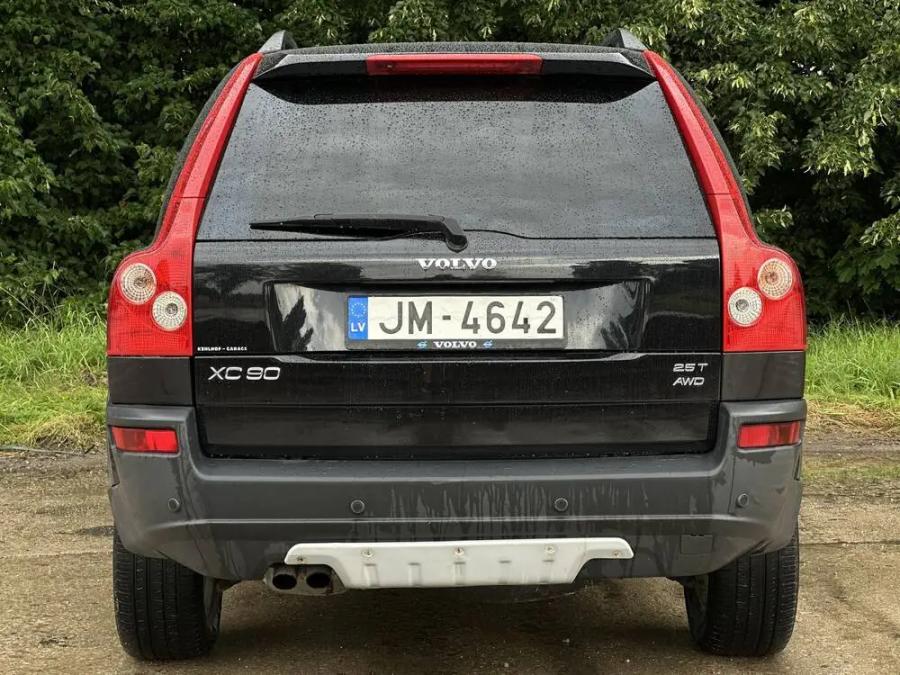 Melns Volvo XC90 2004 Rīga, ar dzinēja tilpumu 2.50 L un nobraukumu 434 tūkst. km par 3600 €, foto 29 vietnē AUTOMOTO.COM.LV