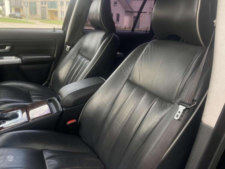 Black Volvo XC90 2004 in Marijampole, with an engine capacity of 2.40 L and mileage of 280 thousand km for 3999 €, photo 15 on AUTOMOTO.COM.LV