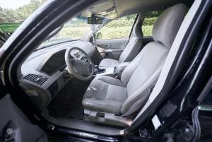 Melns Volvo XC90 2004 Plungė, ar dzinēja tilpumu 2.40 L un nobraukumu 322 tūkst. km par 3300 €, foto 13 vietnē AUTOMOTO.COM.LV