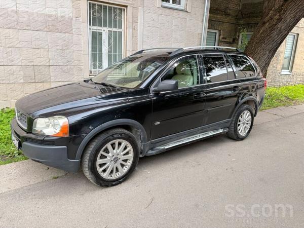 Melns Volvo XC90 2004 Rīga, ar dzinēja tilpumu 2.40 L un nobraukumu 473 tūkst. km par 2200 €, foto 2 vietnē AUTOMOTO.COM.LV