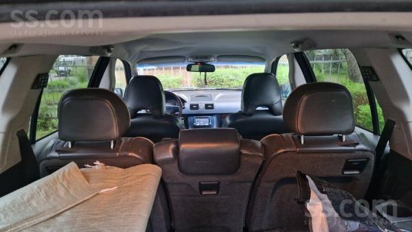 Melns Volvo XC90 2004 Rīga, ar dzinēja tilpumu 2.40 L un nobraukumu 562 tūkst. km par 1800 €, foto 7 vietnē AUTOMOTO.COM.LV