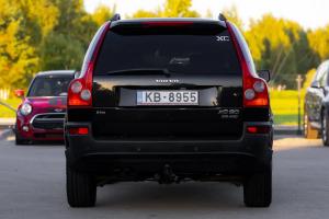Melns Volvo XC90 2004 Jelgava, ar dzinēja tilpumu 2.40 L un nobraukumu 406 tūkst. km par 2300 €, foto 5 vietnē AUTOMOTO.COM.LV