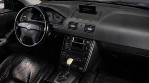 Melns Volvo XC90 2004 Jelgava, ar dzinēja tilpumu 2.40 L un nobraukumu 406 tūkst. km par 2300 €, foto 10 vietnē AUTOMOTO.COM.LV