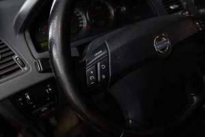 Melns Volvo XC90 2004 Jelgava, ar dzinēja tilpumu 2.40 L un nobraukumu 406 tūkst. km par 2300 €, foto 16 vietnē AUTOMOTO.COM.LV