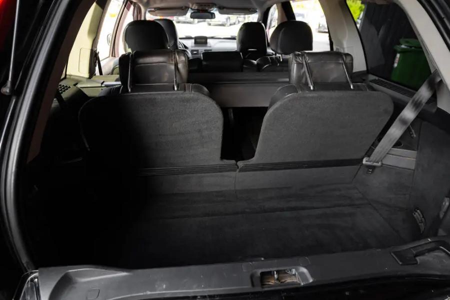 Melns Volvo XC90 2004 Jelgava, ar dzinēja tilpumu 2.40 L un nobraukumu 406 tūkst. km par 2300 €, foto 21 vietnē AUTOMOTO.COM.LV