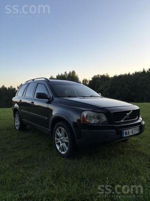 Black Volvo XC90 2004 in Riga, with an engine capacity of 2.40 L and mileage of 362 thousand km for 2500 €, photo 3 on AUTOMOTO.COM.LV
