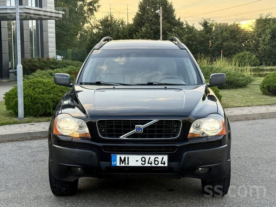 Черный Вольво ХС90 2004 в Рига, объемом двигателя 2.40 л и пробегом 342 тыс. км за 2750 €, фото 10 на AUTOMOTO.COM.LV