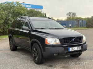 Black Volvo XC90 2004 in Riga, with an engine capacity of 2.40 L and mileage of 414 thousand km for 2990 €, photo 4 on AUTOMOTO.COM.LV