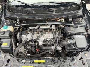 Black Volvo XC90 2004 in Riga, with an engine capacity of 2.40 L and mileage of 414 thousand km for 2990 €, photo 11 on AUTOMOTO.COM.LV
