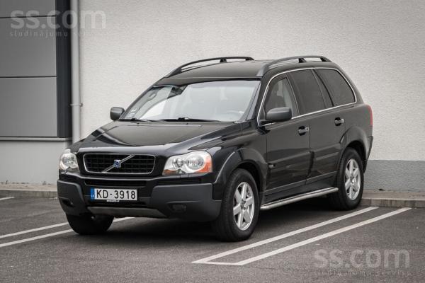 Черный Вольво ХС90 2004 в Рига, объемом двигателя 2.40 л и пробегом 326 тыс. км за 3590 €, фото 1 на AUTOMOTO.COM.LV