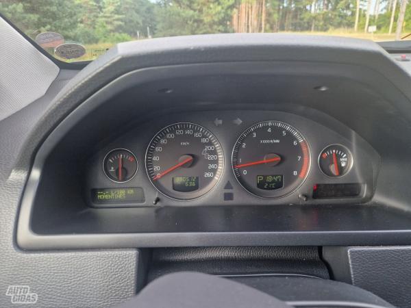 Black Volvo XC90 2004 in Klaipeda, with an engine capacity of 2.90 L and mileage of 380 thousand km for 3500 €, photo 6 on AUTOMOTO.COM.LV