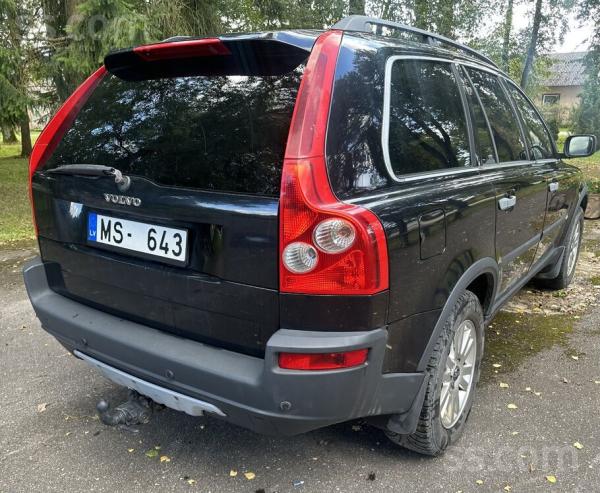 Черный Вольво ХС90 2004 в Даугавпилс, объемом двигателя 2.40 л и пробегом 399 тыс. км за 3650 €, фото 4 на AUTOMOTO.COM.LV