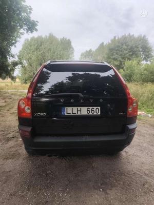 Melns Volvo XC90 2004 Viļņa, ar dzinēja tilpumu 2.40 L un nobraukumu 350 tūkst. km par 4100 €, foto 6 vietnē AUTOMOTO.COM.LV