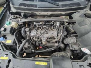Melns Volvo XC90 2004 Viļņa, ar dzinēja tilpumu 2.40 L un nobraukumu 350 tūkst. km par 4100 €, foto 13 vietnē AUTOMOTO.COM.LV