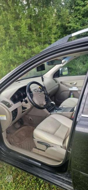 Melns Volvo XC90 2004 Ukmergė, ar dzinēja tilpumu 2.40 L un nobraukumu 316 tūkst. km par 3700 €, foto 7 vietnē AUTOMOTO.COM.LV