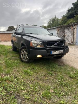 Melns Volvo XC90 2004 Liepāja, ar dzinēja tilpumu 2.40 L un nobraukumu 0 tūkst. km par 1750 €, foto  vietnē AUTOMOTO.COM.LV