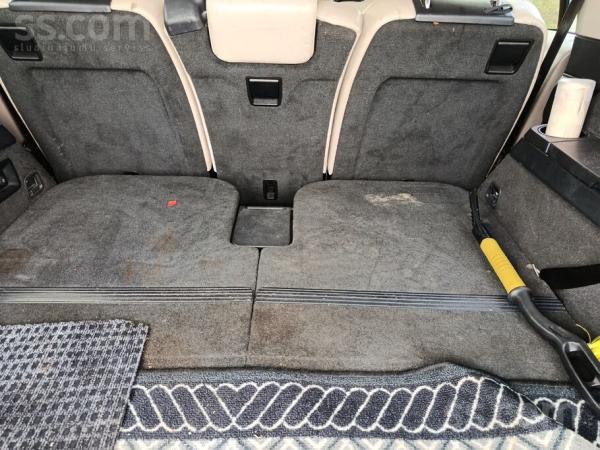 Black Volvo XC90 2004 in Bauska, with an engine capacity of 2.40 L and mileage of 340 thousand km for 3900 €, photo 7 on AUTOMOTO.COM.LV