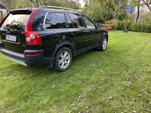 Melns Volvo XC90 2004 Jēkabpils, ar dzinēja tilpumu 2.40 L un nobraukumu 345 tūkst. km par 4250 €, foto 4 vietnē AUTOMOTO.COM.LV