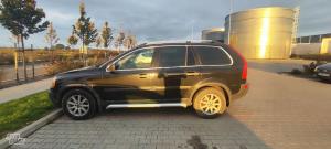 Melns Volvo XC90 2004 Viļņa, ar dzinēja tilpumu 2.40 L un nobraukumu 320 tūkst. km par 4000 €, foto 4 vietnē AUTOMOTO.COM.LV