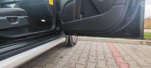 Melns Volvo XC90 2004 Viļņa, ar dzinēja tilpumu 2.40 L un nobraukumu 320 tūkst. km par 4000 €, foto 10 vietnē AUTOMOTO.COM.LV