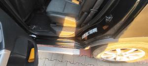 Melns Volvo XC90 2004 Viļņa, ar dzinēja tilpumu 2.40 L un nobraukumu 320 tūkst. km par 4000 €, foto 11 vietnē AUTOMOTO.COM.LV