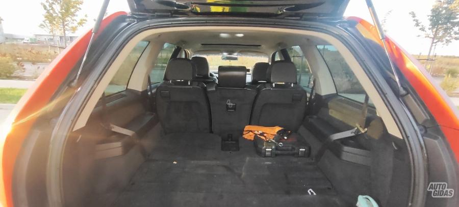 Melns Volvo XC90 2004 Viļņa, ar dzinēja tilpumu 2.40 L un nobraukumu 320 tūkst. km par 4000 €, foto 15 vietnē AUTOMOTO.COM.LV