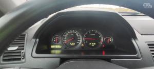 Melns Volvo XC90 2004 Viļņa, ar dzinēja tilpumu 2.40 L un nobraukumu 320 tūkst. km par 4000 €, foto 16 vietnē AUTOMOTO.COM.LV