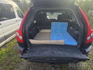 Black Volvo XC90 2004 in Riga, with an engine capacity of 2.50 L and mileage of 294 thousand km for 4600 €, photo 10 on AUTOMOTO.COM.LV