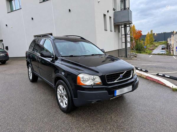 Melns Volvo XC90 2004 Kauņa, ar dzinēja tilpumu 2.40 L un nobraukumu 280 tūkst. km par 1999 €, foto 1 vietnē AUTOMOTO.COM.LV