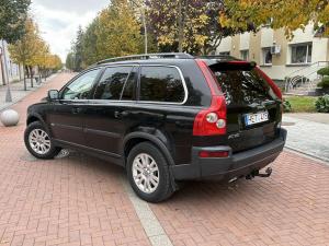 Черный Вольво ХС90 2004 в Ионишкис, объемом двигателя 2.40 л и пробегом 392 тыс. км за 2350 €, фото 4 на AUTOMOTO.COM.LV